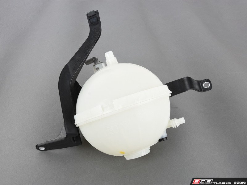 Genuine BMW - 17138614293 - Coolant Expansion Tank with Level Sensor ...