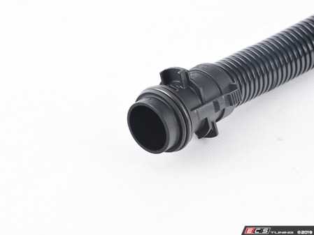 Genuine BMW - 13717823517 - PIPE - (NO LONGER AVAILABLE) (13-71-7-823-517)