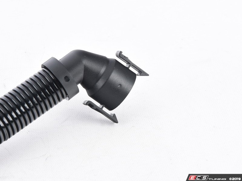 Genuine BMW - 13717823517 - PIPE - (NO LONGER AVAILABLE) (13-71-7-823-517)