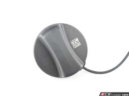 Genuine BMW - 16117482902 - FILLER CAP (16-11-7-482-902)