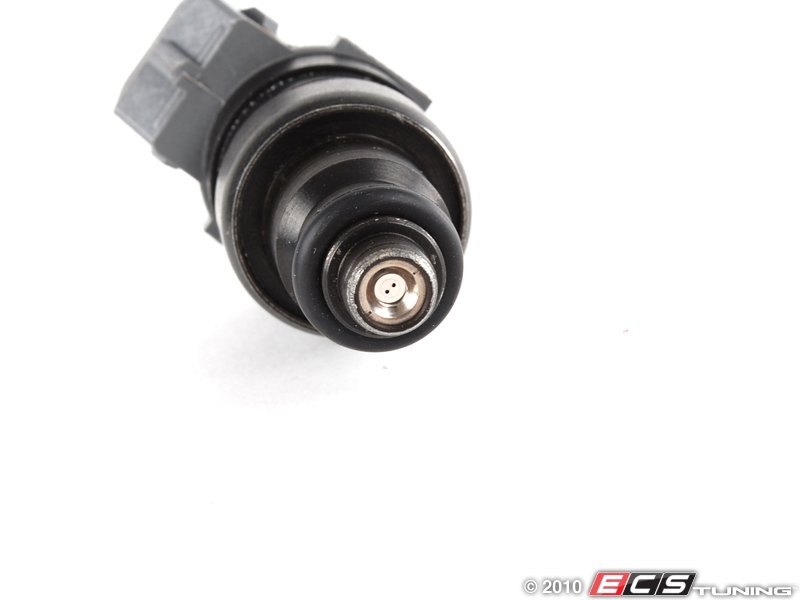 Genuine Volkswagen Audi - 037906031R - Fuel Injector - Priced Each (037 ...
