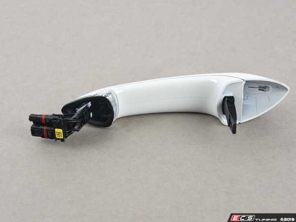 Genuine BMW - 51217231933 - GRAB HANDLE, PAINT F (51-21-7-231-933)