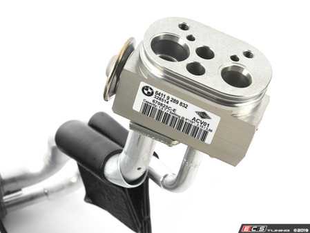 Genuine BMW - 64116975553 - A/C Evaporator (64-11-6-975-553)