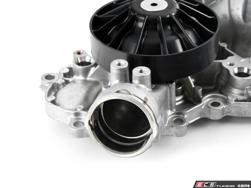 Genuine Mercedes Benz - 157200020180 - Remanufactured Water Pump Assembly