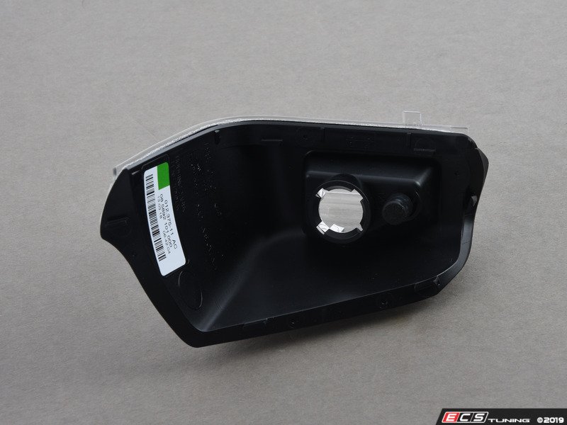 Genuine Mercedes Benz - 0018228920 - BLINKER LAMP