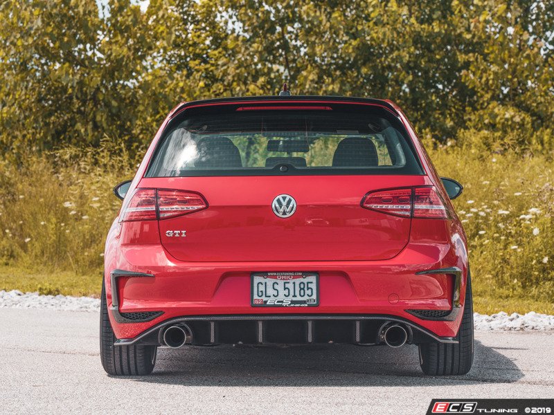 ECS News - New ECS MK7 GTI Carbon Fiber Rear Diffuser