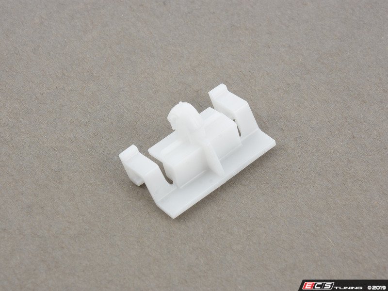 Genuine Mercedes Benz - 1709880878 - CLIP