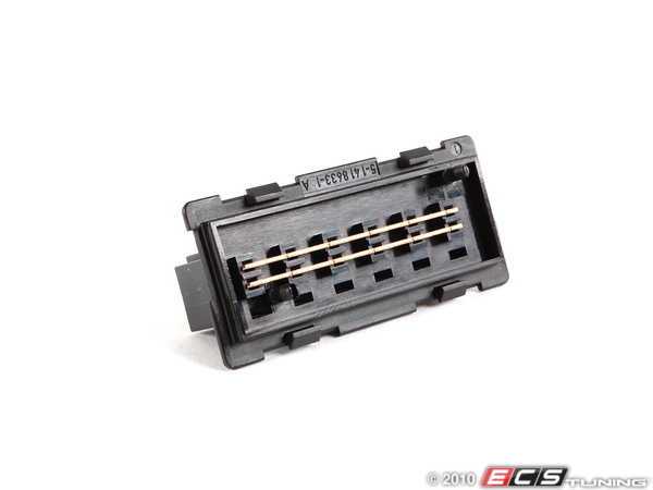 Genuine Mercedes Benz - 0045467940 - DISTRIBUTOR