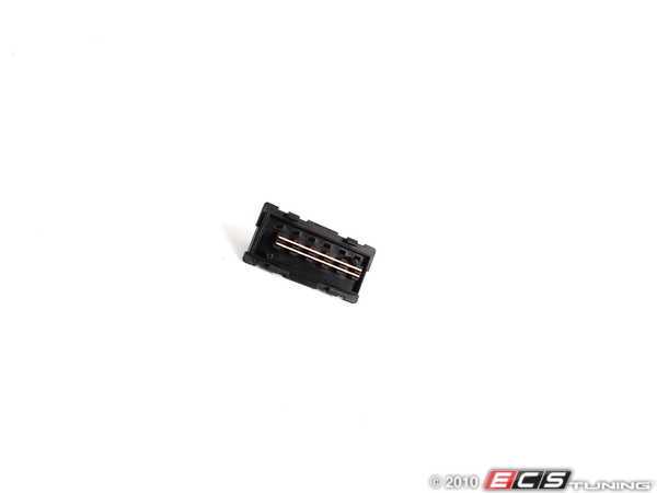 Genuine Mercedes Benz - 0045467540 - Distributor Block