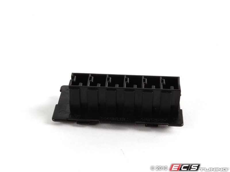Genuine Mercedes Benz - 0045467540 - Distributor Block