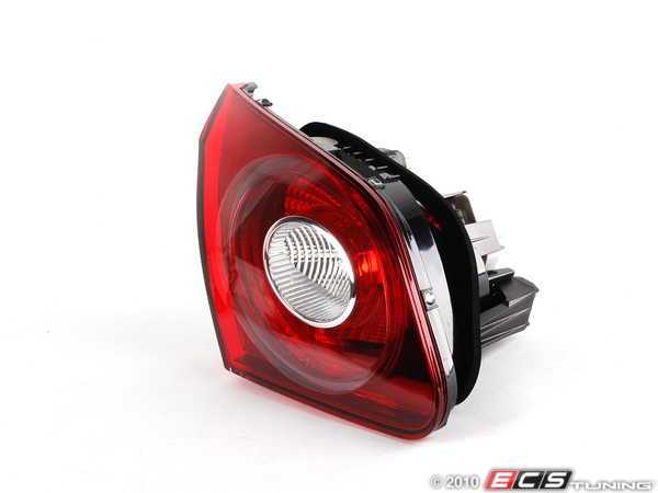 Genuine Volkswagen Audi - 3C8945307A - TAILLIGHT (3C8 945 307 A)