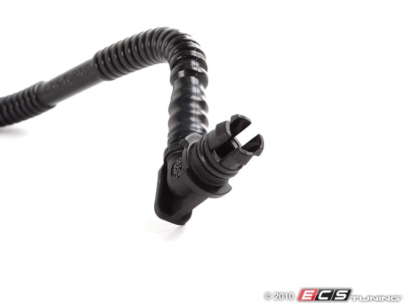 Genuine BMW - 11617831336 - E46 Vent Hose (11-61-7-831-336)