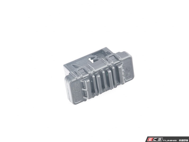 Genuine BMW - 61136807395 - BUS INTERFACE 7X (61-13-6-807-395)