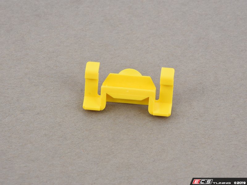 Genuine Mercedes Benz - 0109884878 - CLIP