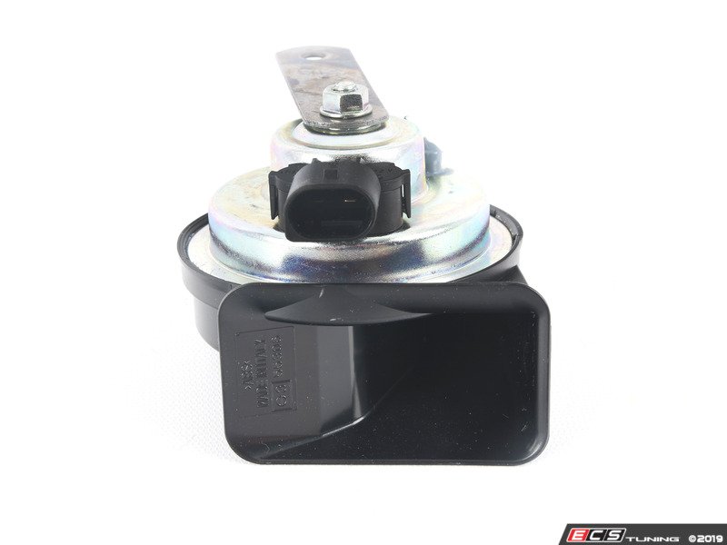 Genuine BMW - 13717590592 - F10 Air Channel (13-71-7-590-592)