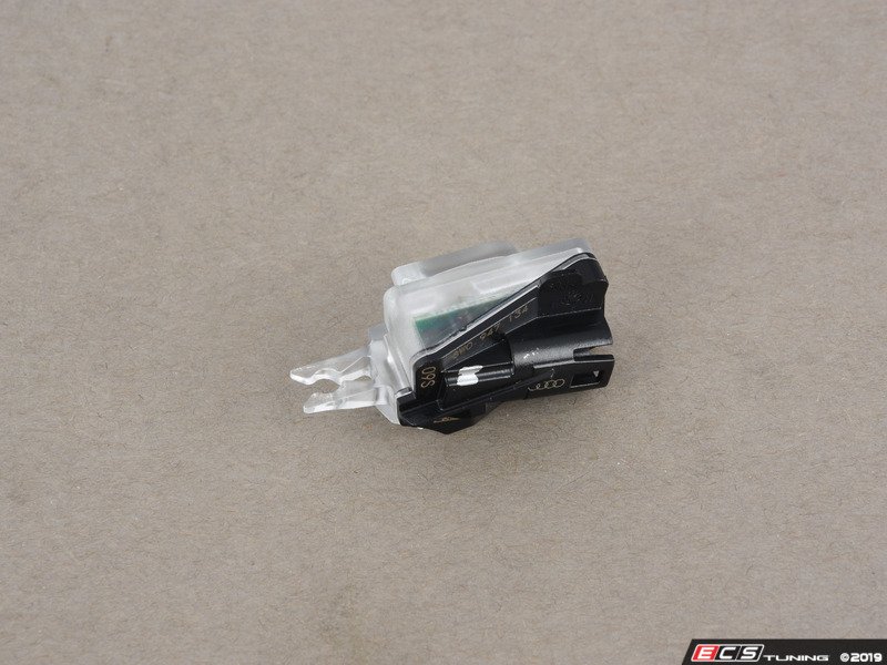 Genuine Volkswagen Audi - 8W0947134 - LIGHT (8W0 947 134)