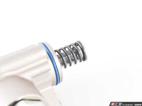 Genuine Volkswagen Audi - 03H127025S - High pressure fuel pump (03H 127 ...