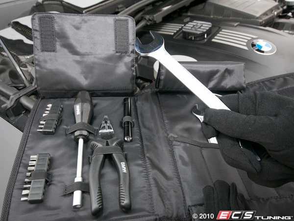 Genuine European BMW - 82292151462 - European Driver's Utility Set ...