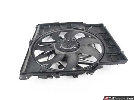 Genuine BMW - 17427560877 - Engine Cooling Fan Assembly (17-42-7-560-877)