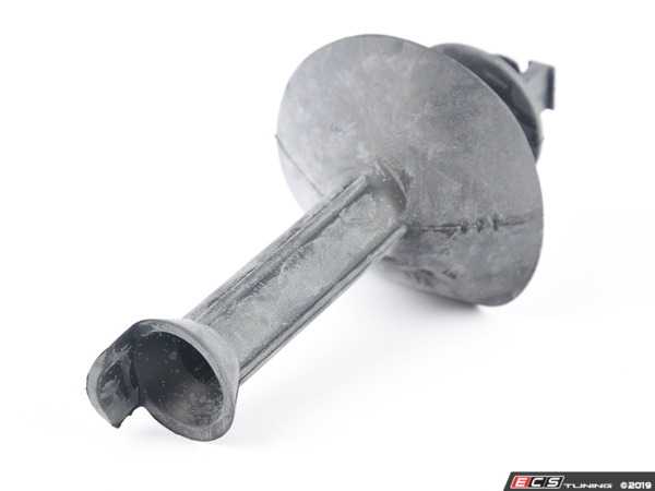 Genuine Volkswagen Audi - 7P0820119 - DRAIN TUBE (7P0 820 119)