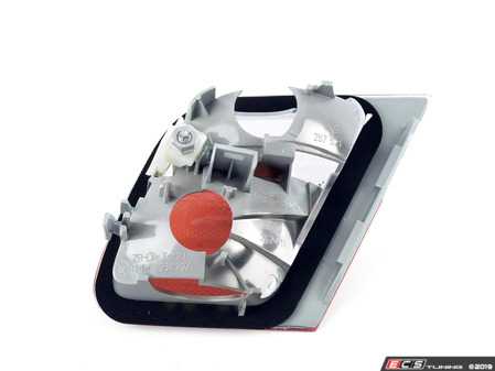 ULO - 63218364727 - E46 Trunk Mounted Tail Light - Left