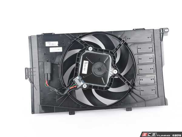 Genuine BMW - 17428642143 - FAN HOUSING WITH FAN (17-42-8-642-143)
