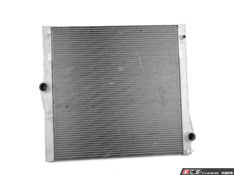 Genuine BMW - 17117585036 - Radiator (17-11-7-585-036)