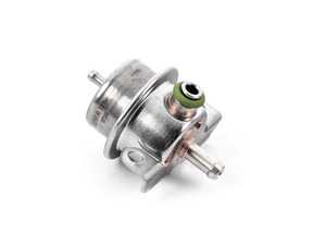 BMW E30 325i M20 2.5L Fuel Pressure Regulators - ECS Tuning