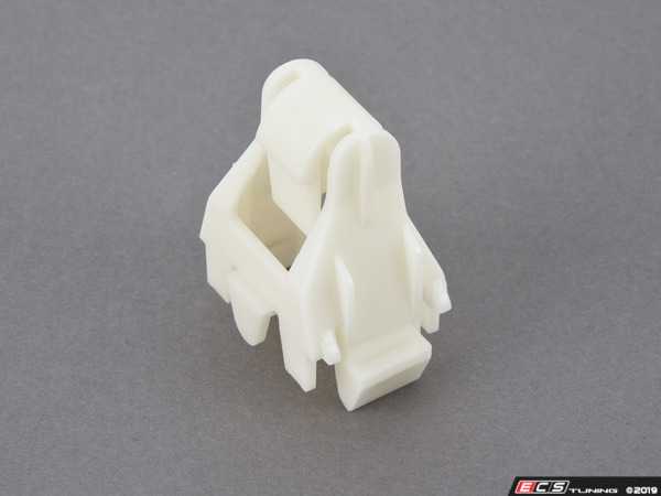 Genuine BMW - 52207258156 - CLIP (52-20-7-258-156)