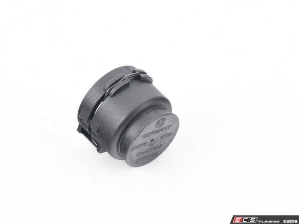 Genuine BMW - 17127799184 - Radiator Hose Connector (Lock) (17-12-7-799 ...