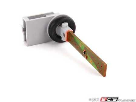 Genuine Volkswagen Audi - 4B0820539 - Temperature Sensor - Priced Each ...