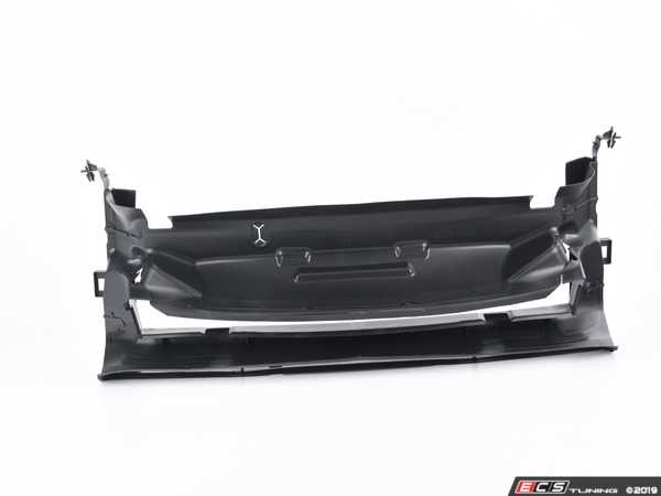 Genuine BMW - 51747290609 - Engine Air Duct - Bottom (51-74-7-290-609)