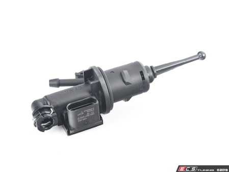 Genuine Volkswagen Audi - 1K0721388AF - Clutch Master Cylinder (1K0 721 ...