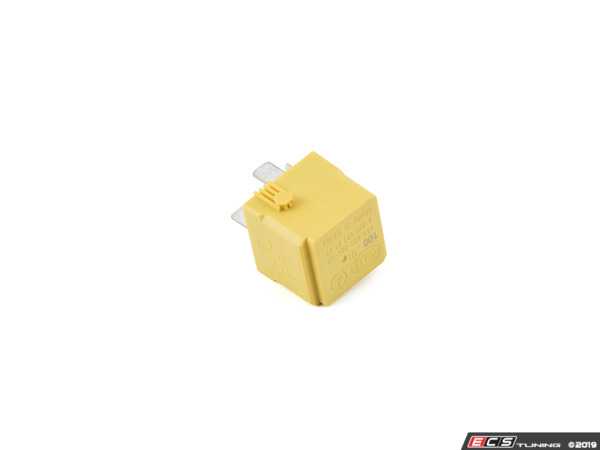 Genuine Mercedes Benz - 0009828123 - RELAY