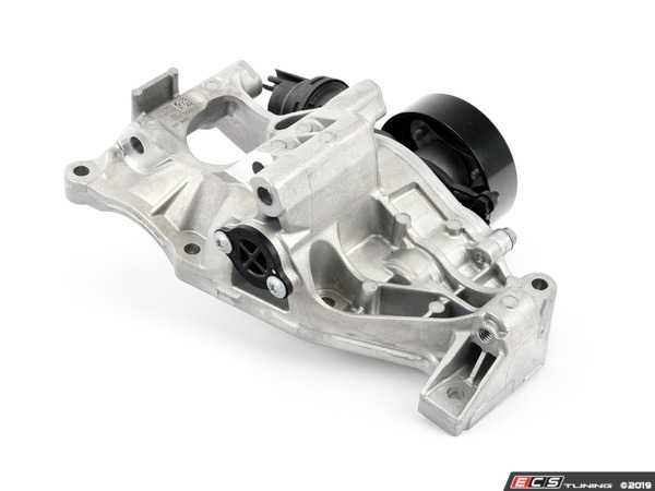 Genuine BMW - 11517644809 - Water Pump With Support Bracket (11-51-7 ...