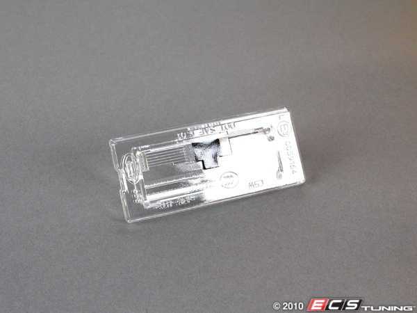 Genuine BMW - 51137062293 - E53 X5 License Plate Light Lens (51-13-7 ...