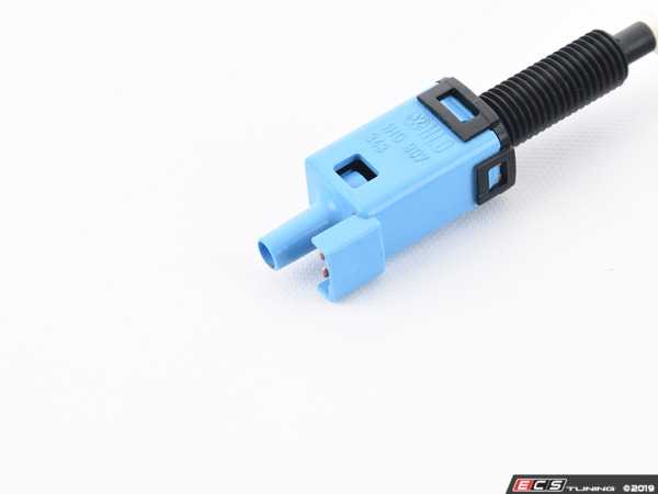 Genuine Volkswagen Audi - 1H0907343 - VALVE (1H0 907 343)