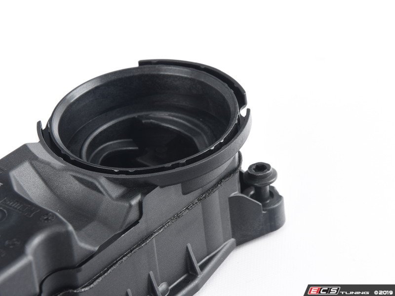 Genuine Volkswagen Audi - 06M103515H - Oil Separator (06M 103 515 H)