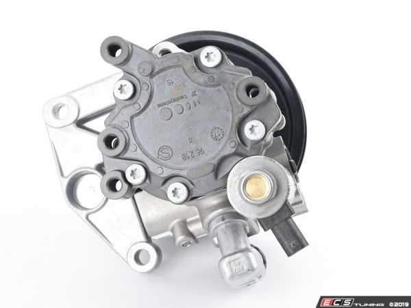 Genuine Mercedes Benz - 006466450180 - REMAN POWER STEERING PUMP
