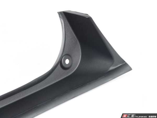 Genuine BMW - 51497453358 - TRIM, DRIP RAIL, RIG (51-49-7-453-358)