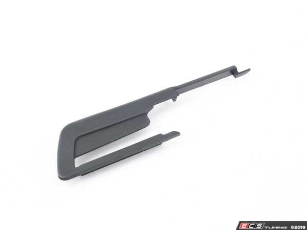 Genuine BMW - 51467286066 - CAP RIGHT (51-46-7-286-066)