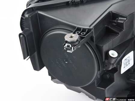 Genuine Volkswagen Audi - 561941005F - Headlight - Left (561 941 005 F)