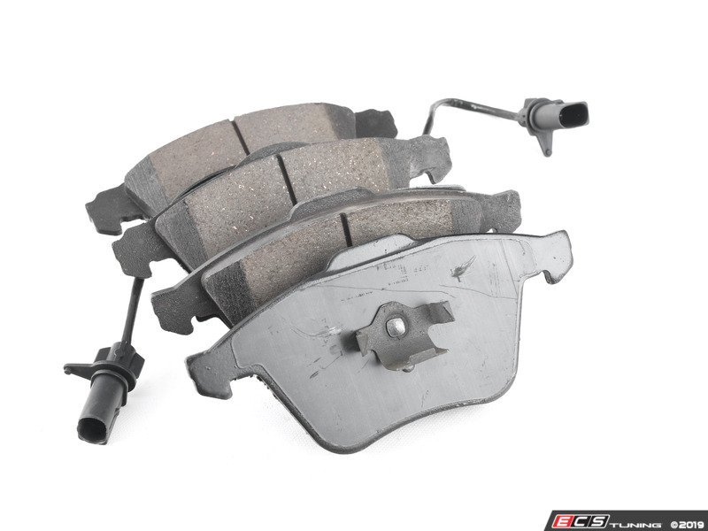 Genuine BMW - 11317833596 - E46 Exhaust Camshaft (11-31-7-833-596)