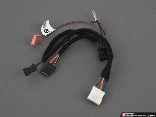 Genuine BMW - 32306798540 - connecting line, steering wheel (32-30-6 ...