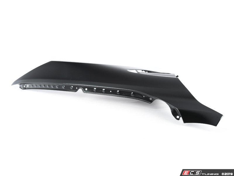 Genuine BMW - 41358066918 - Side Panel - Front Right (41-35-8-066-918)