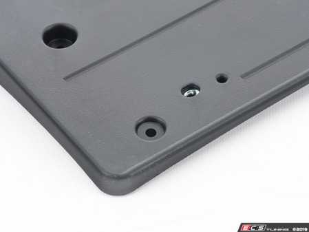 Genuine BMW - 51117176284 - COVER, REGISTRATION (51-11-7-176-284)