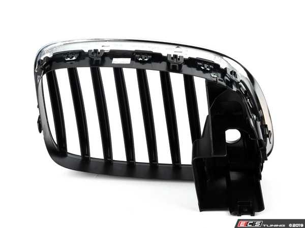 Genuine BMW - 51137336483 - F07 Front Grill - Left - Nivi (51-13-7-336-483)
