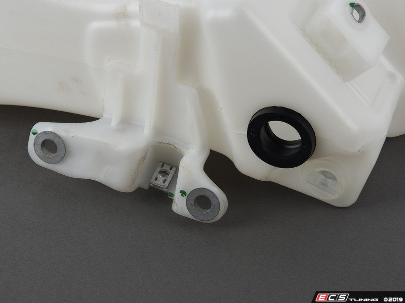 Genuine Volkswagen Audi - 3D0955453R - Windshield Washer Reservoir (3D0 ...