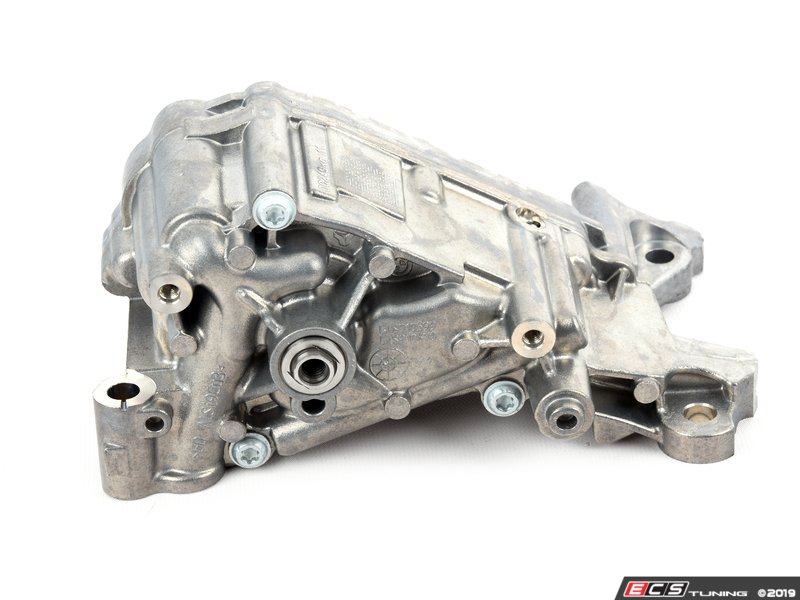 Genuine BMW - 11417573748 - Oil Pump (11-41-7-573-748)