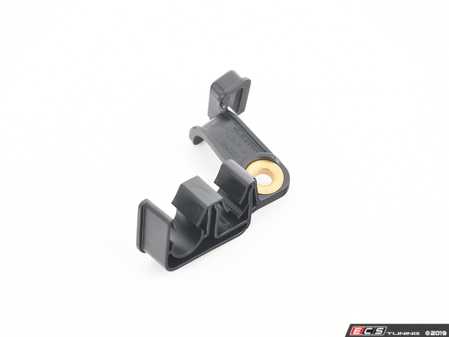 Genuine BMW - 16127199667 - PIPE CLIP (16-12-7-199-667)